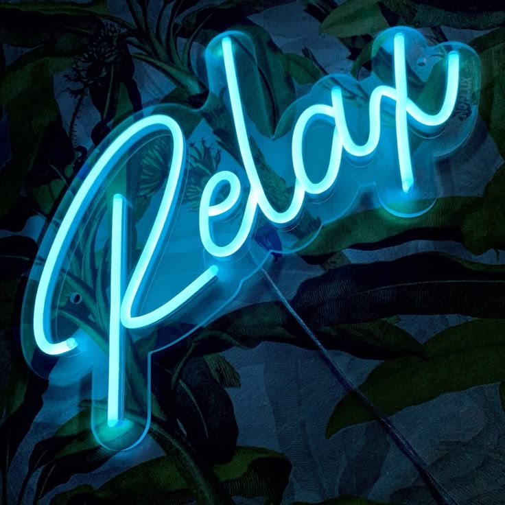Neon Glass Signs: Types, Properties, Benefits & Hidden Facts