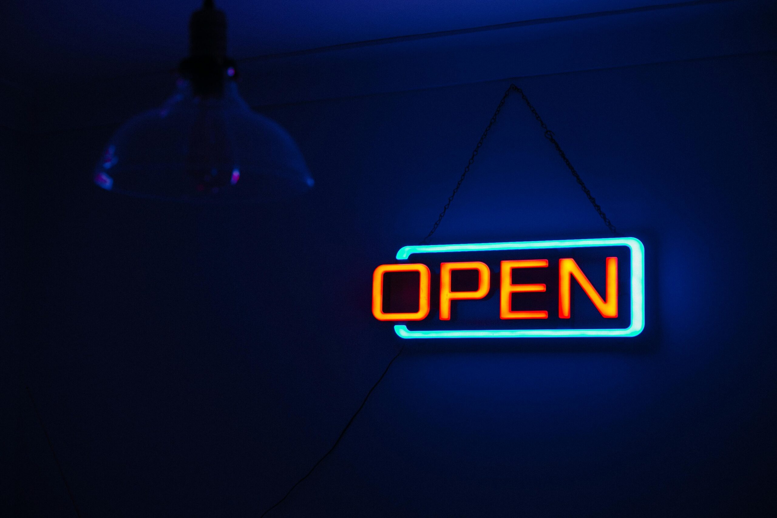 Four Interesting Facts About Neon Signs | Neon Signage